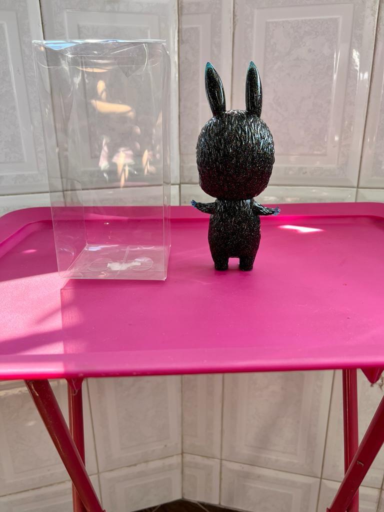 Black Glitter Labubu Kasing Lung X How2Work, Hobbies & Toys, Toys ...