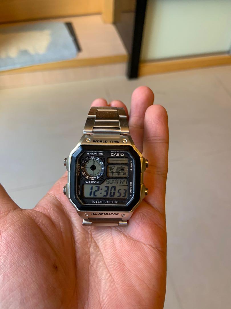 Casio 世界地圖手錶 不鏽鋼金屬錶 No.3198 3299, 名牌精品, 精品手錶在旋轉拍賣