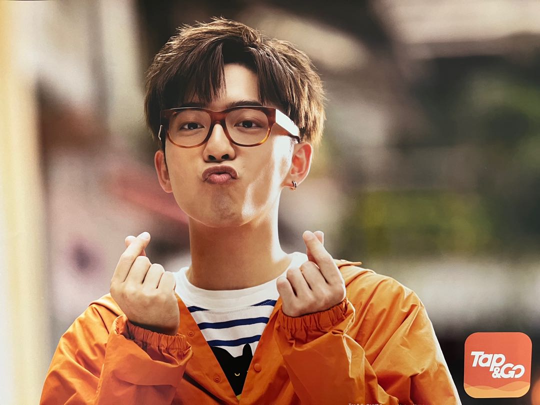 Edan mirror tap n go poster, 興趣及遊戲, 音樂、樂器 & 配件, 樂器配件 - Carousell