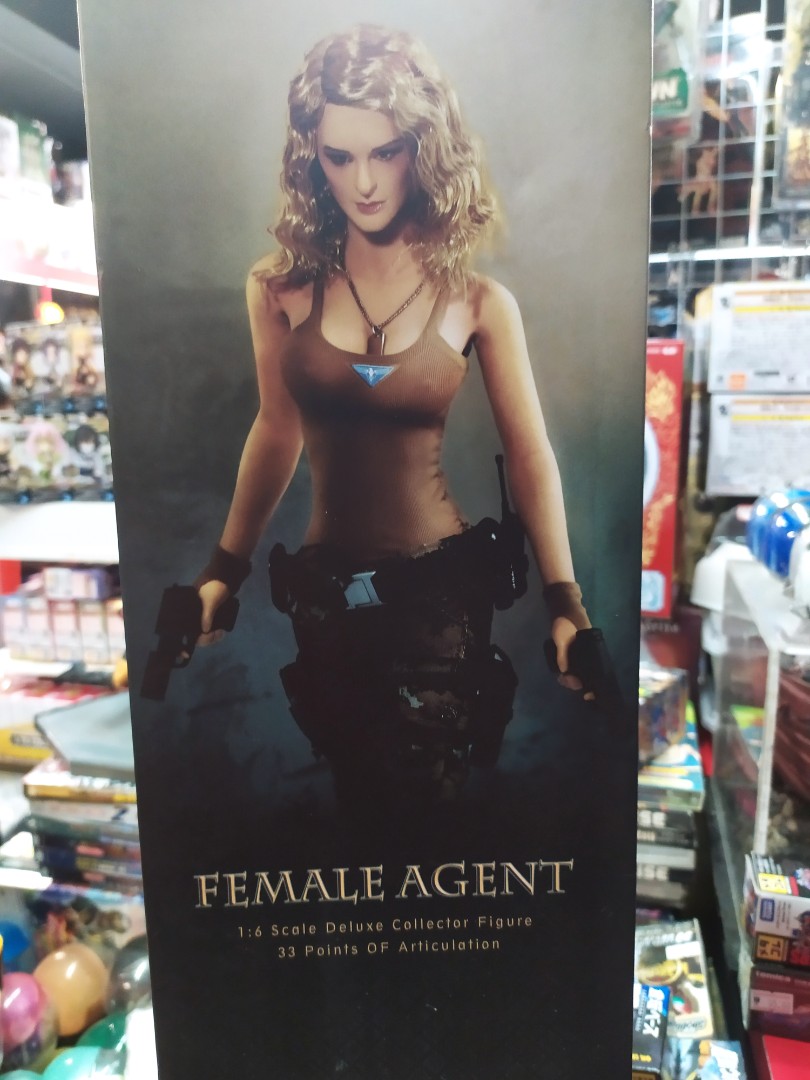 Female Agent 1 6 Scale Deluxe Collector Figure 33 Points Of