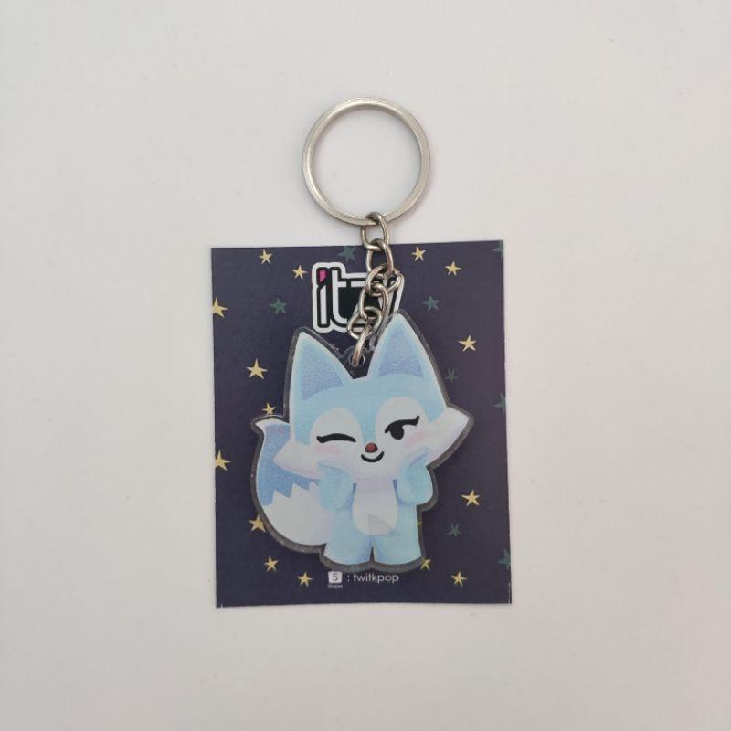ITZY LINE FRIENDS ACRYLIC KEYRING KEYCHAIN WDZY YEJI LIA RYUJIN ...