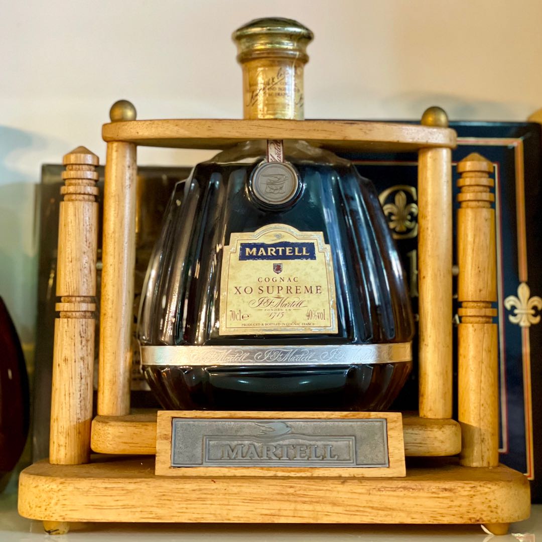 Martell XO Supreme Cognac with Swing wood cradle 700ml, Food & Drinks ...