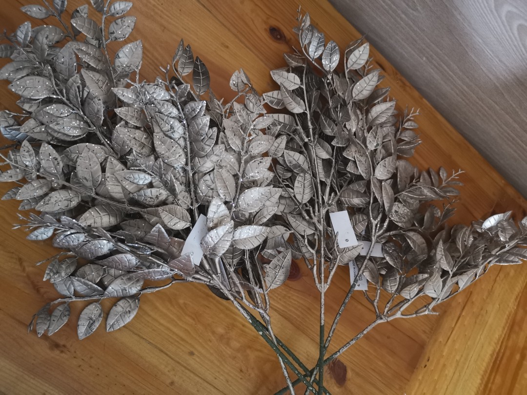 Matte leaves, Furniture & Home Living, Home Decor, Artificial Plants ...