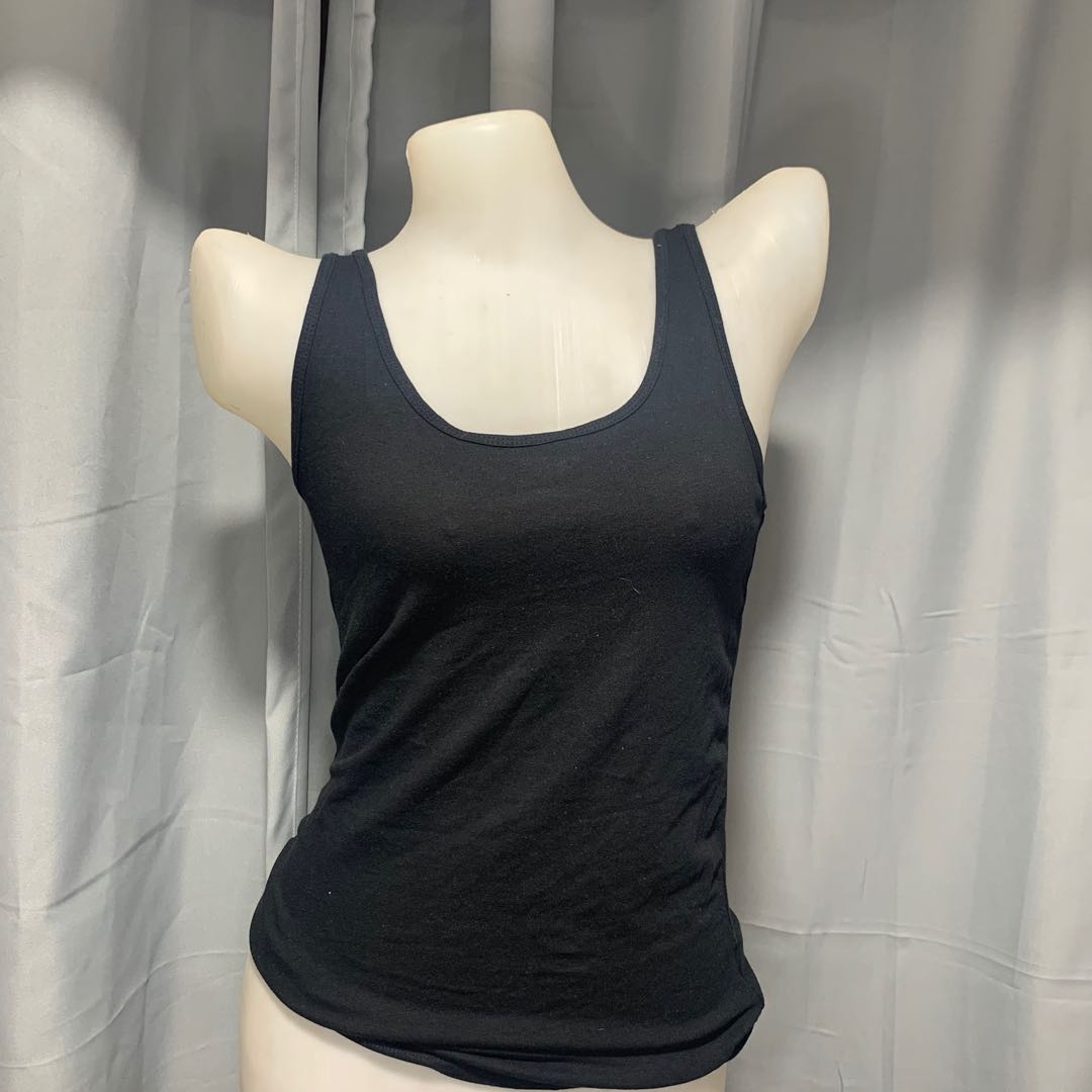 Primary Sando, Women's Fashion, Tops, Sleeveless on Carousell