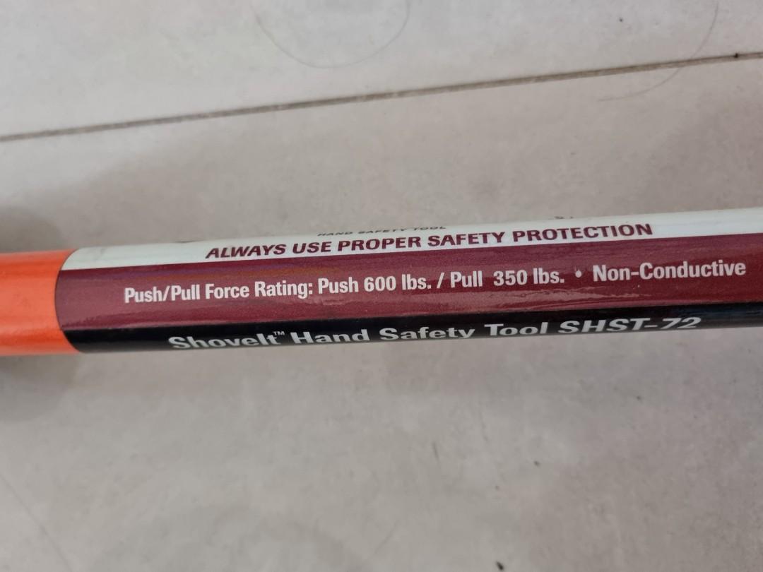 Push pull bar For hatch useful, Everything Else on Carousell