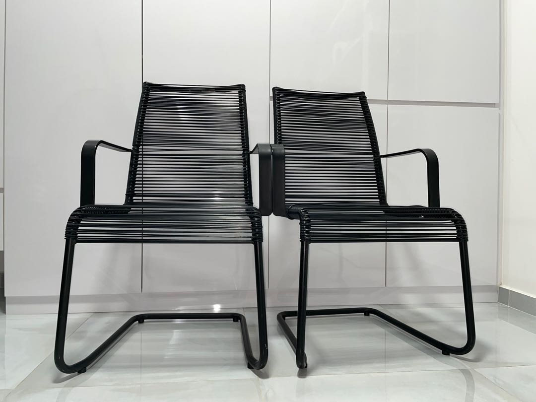 Resting chair, Furniture & Home Living, Furniture, Chairs on Carousell