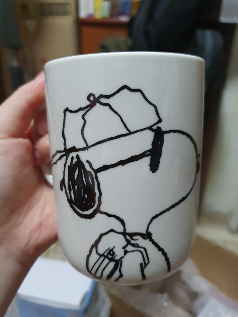 Snoopy mug with lid and stirrer, Furniture & Home Living, Kitchenware ...