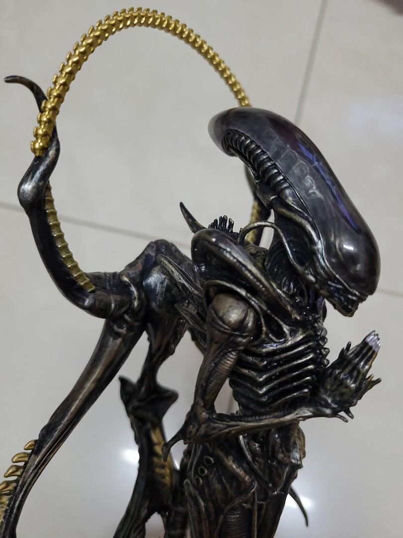 (Last piece) Alien praying statue (CERTOYS), Hobbies & Toys, Toys ...