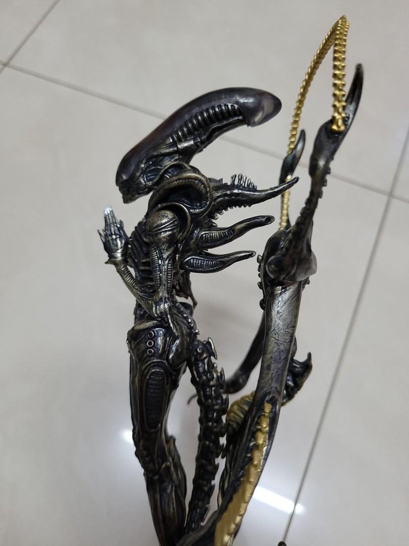(Last piece) Alien praying statue (CERTOYS), Hobbies & Toys, Toys ...