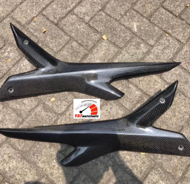 Promo Aerox v2 side panel preorder only., Motorcycles, Motorcycle ...