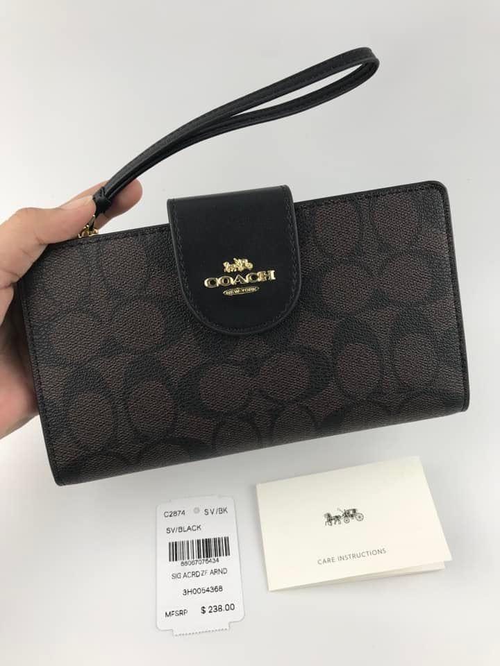 Coach Tech Phone Wallet in Colorblock Signature Canvas, Women's Fashion ...