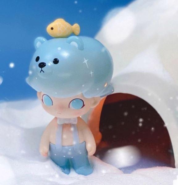 DIMOO Popmart Aquarium Series - POLAR BEAR (temperature colour change ...