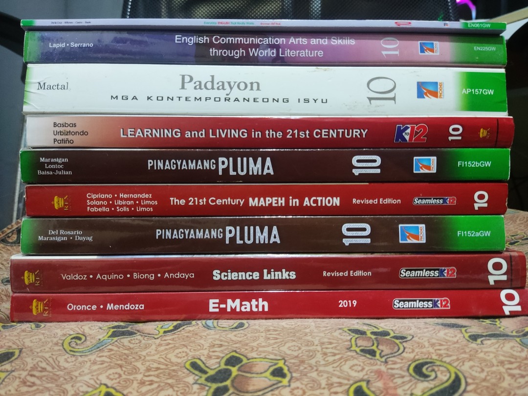 Grade 10 books, Hobbies & Toys, Books & Magazines, Textbooks on Carousell