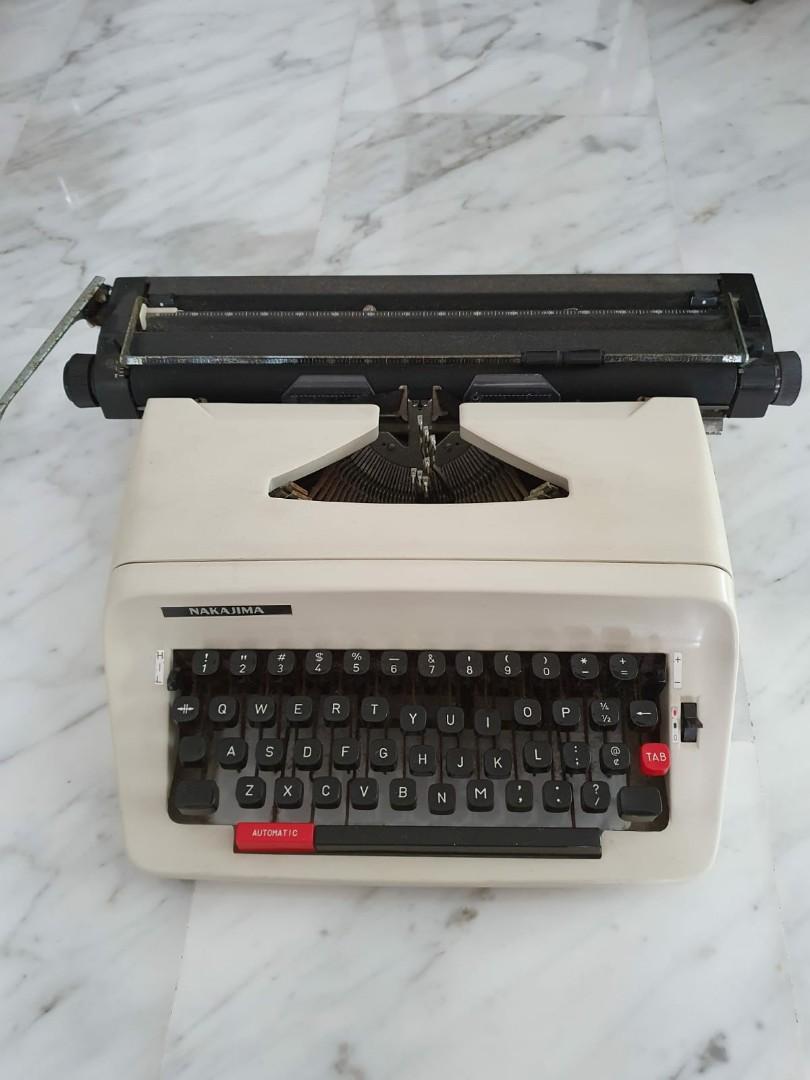 Nakajima Vintage Typewriter ( Made in Japan ), Hobbies & Toys ...