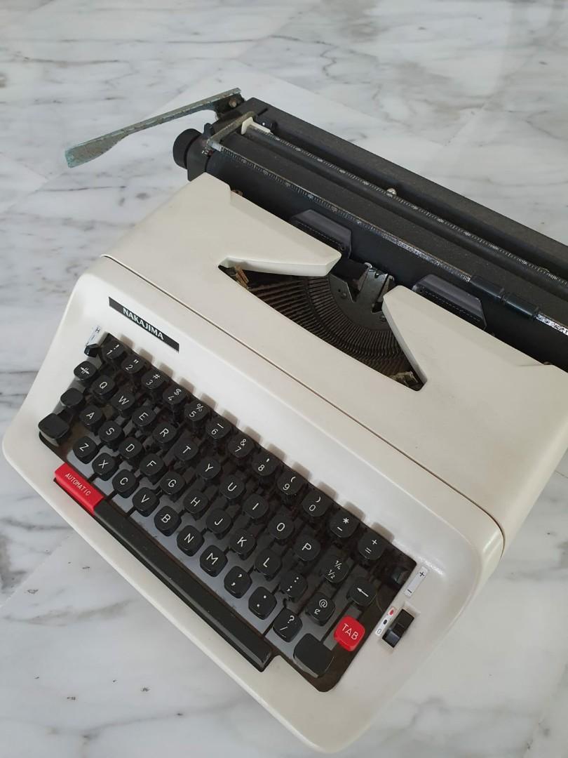 Nakajima Vintage Typewriter ( Made in Japan ), Hobbies & Toys ...