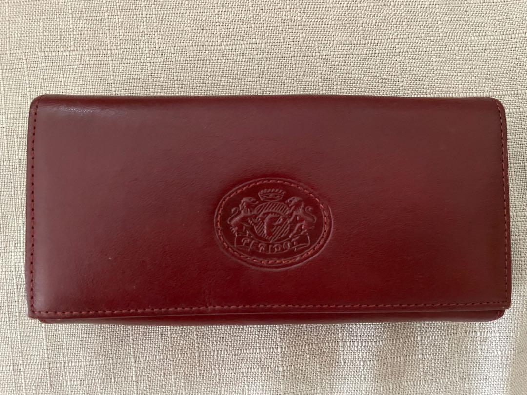 Peridot long wallet, Women's Fashion, Bags & Wallets, Wallets & Card ...