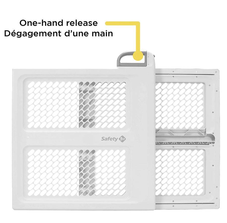 Safety First Lift Lock Swing Dual-Mode Gate, Babies & Kids, Baby ...