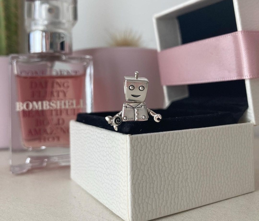 ‼️SALE‼️ AUTHENTIC PANDORA ROBOT CHARM, Women's Fashion, Jewelry ...