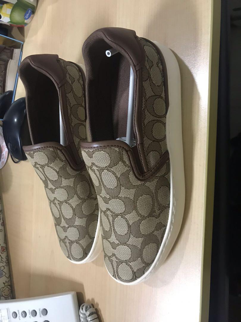 Sepatu coach unisex, Fesyen Wanita, Sepatu di Carousell