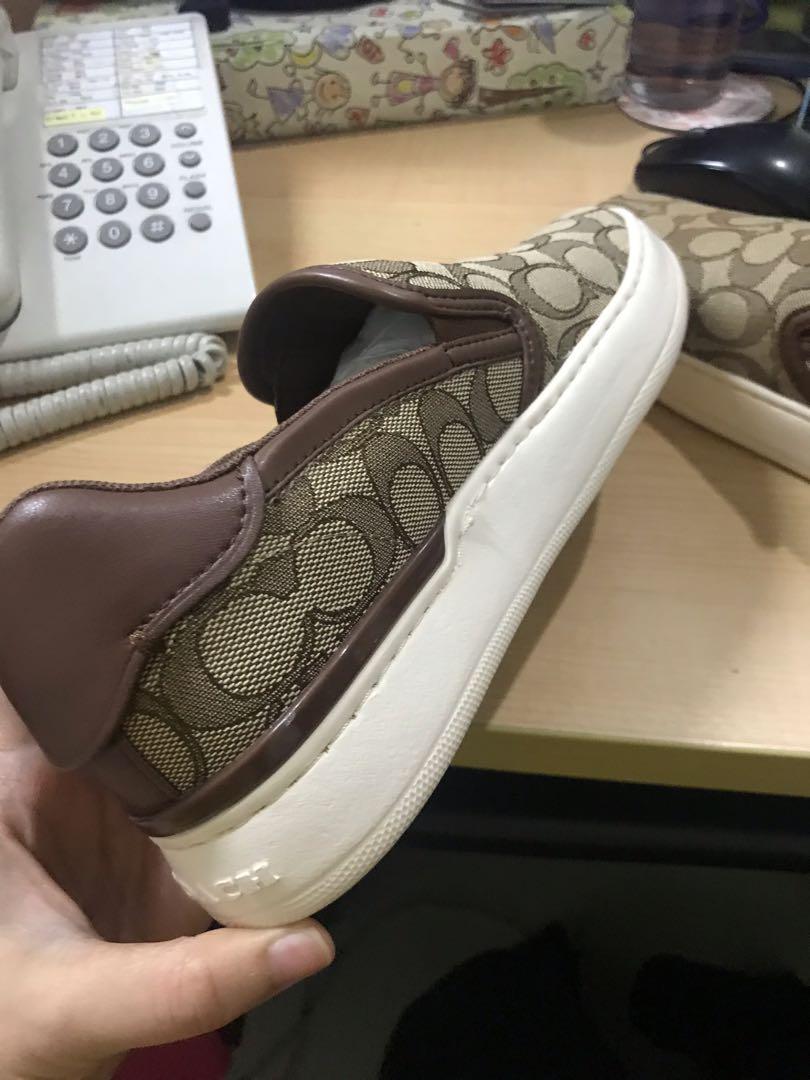 Sepatu coach unisex, Fesyen Wanita, Sepatu di Carousell