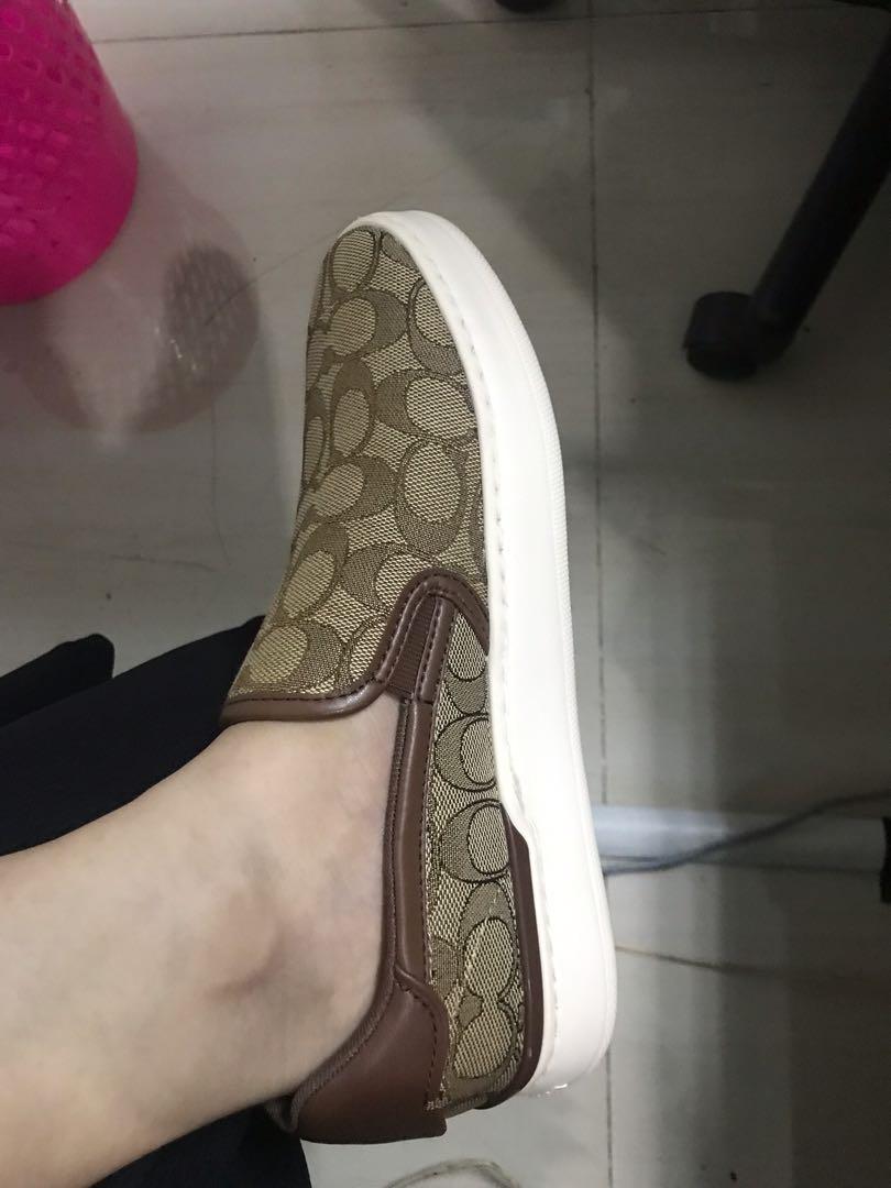 Sepatu coach unisex, Fesyen Wanita, Sepatu di Carousell