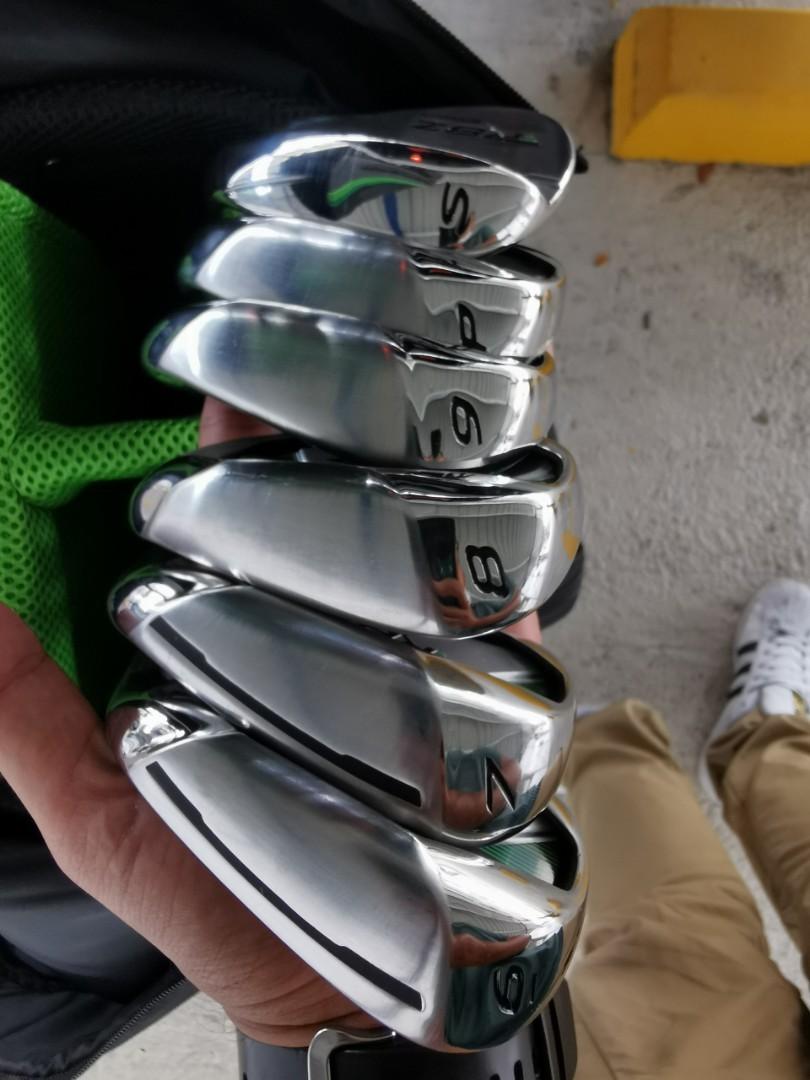 Taylormade RBZ Speedlite set. Driver, Wood, Hybrids, Irons and Putter ...