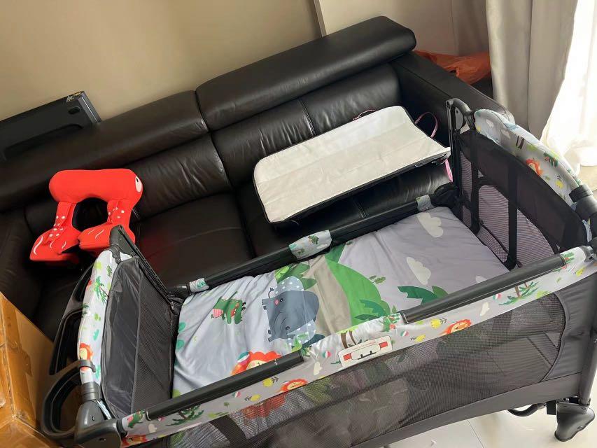 Vricale cot, Babies & Kids, Baby Nursery & Kids Furniture, Cots & Cribs ...