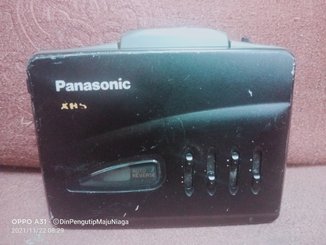 Walkman Panasonic Made In Taiwan, Hobbies & Toys, Collectibles ...