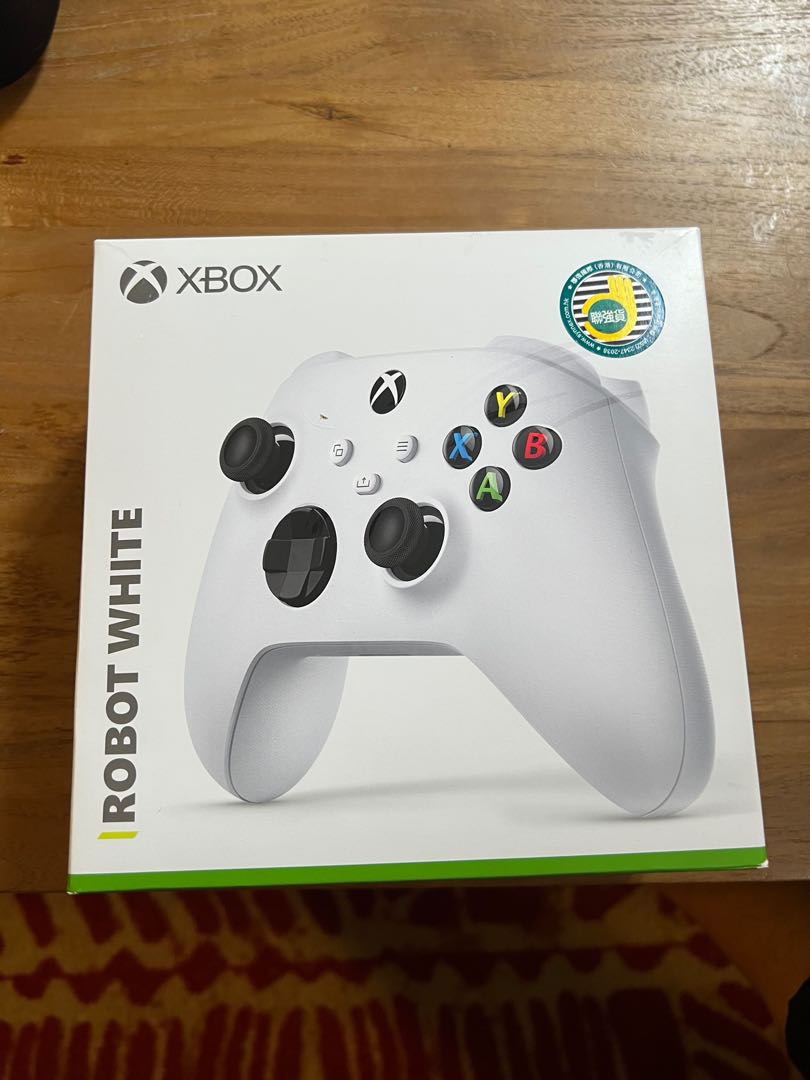 xbox Robot White, 遊戲機, 遊戲機裝飾配件, 手掣 - Carousell