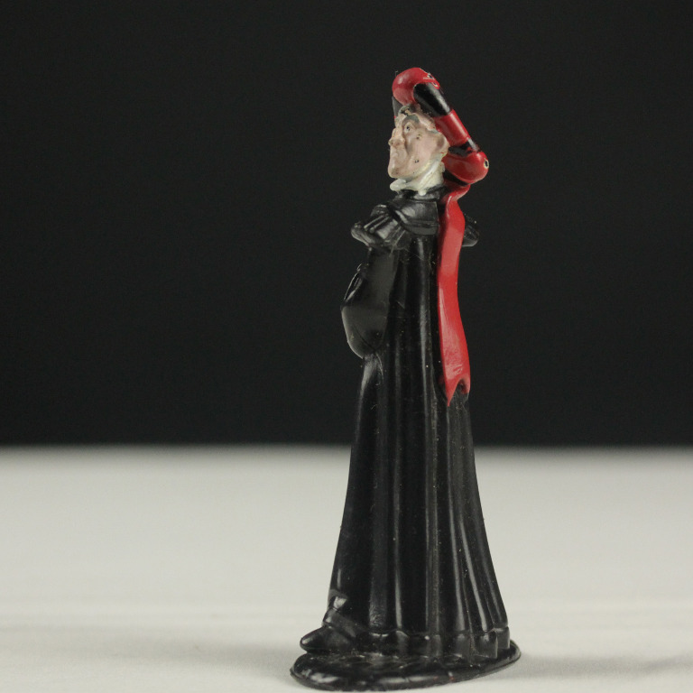 Claude Frollo figure/miniature, Hobbies & Toys, Collectibles ...
