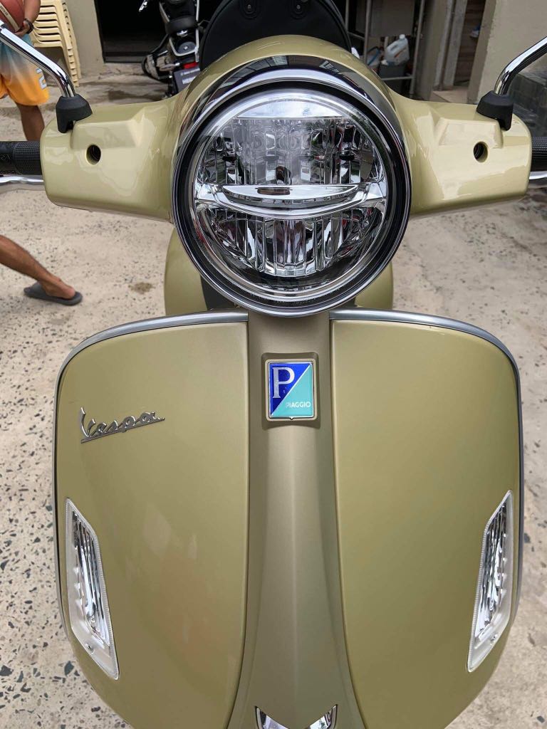 Gold vespa gts 75th Edition 2021, Motorbikes, Motorbikes for Sale on ...