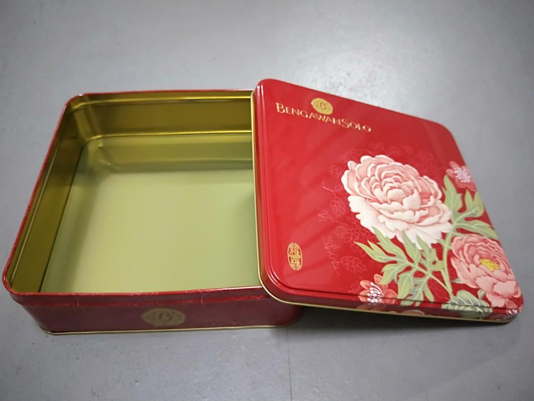 Lovely Red Floral Bengawan Solo Mooncake Tin, Furniture & Home Living ...