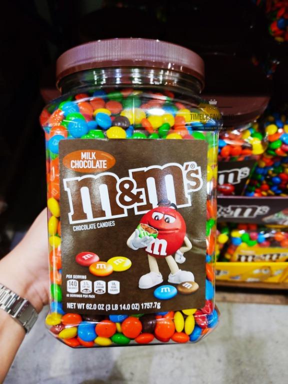 M&M's Milk Chocolate Plastic Jar, Pantry Size (62 oz.), Food & Drinks ...