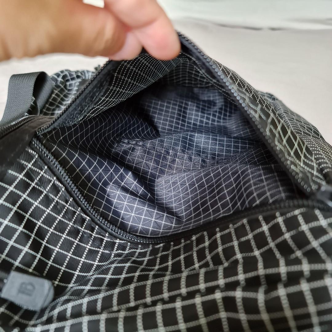 RARE Tom Bihn Daylight Briefcase, Men's Fashion, Bags, Briefcases on ...
