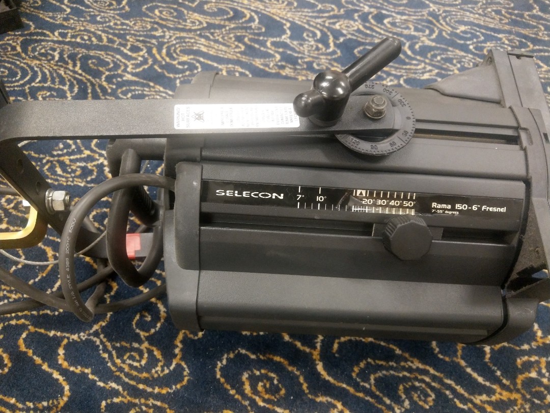 Selecon Rama 150-6 Fresnel, Furniture & Home Living, Lighting & Fans ...