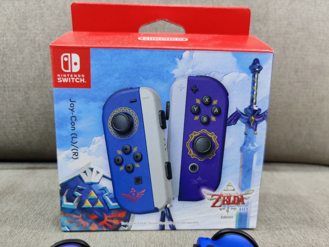 [used]Skyward sword edition JoyCon, Video Gaming, Gaming Accessories ...