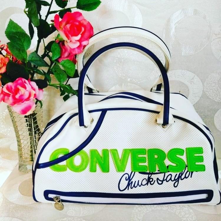 Authentic Converse Gym Duffle Bag, Women's Fashion, Bags & Wallets ...