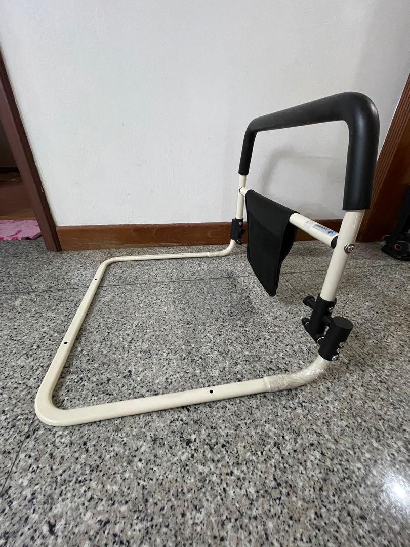 Bed rail - Bedside Handrail - Foldable Fall Prevention Bed Rail for ...