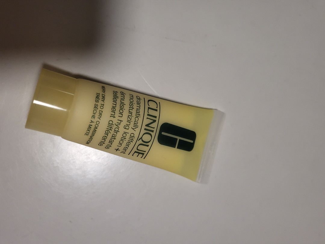 Brand New Clinique Dramatically different moisturizing lotion 15ml ...