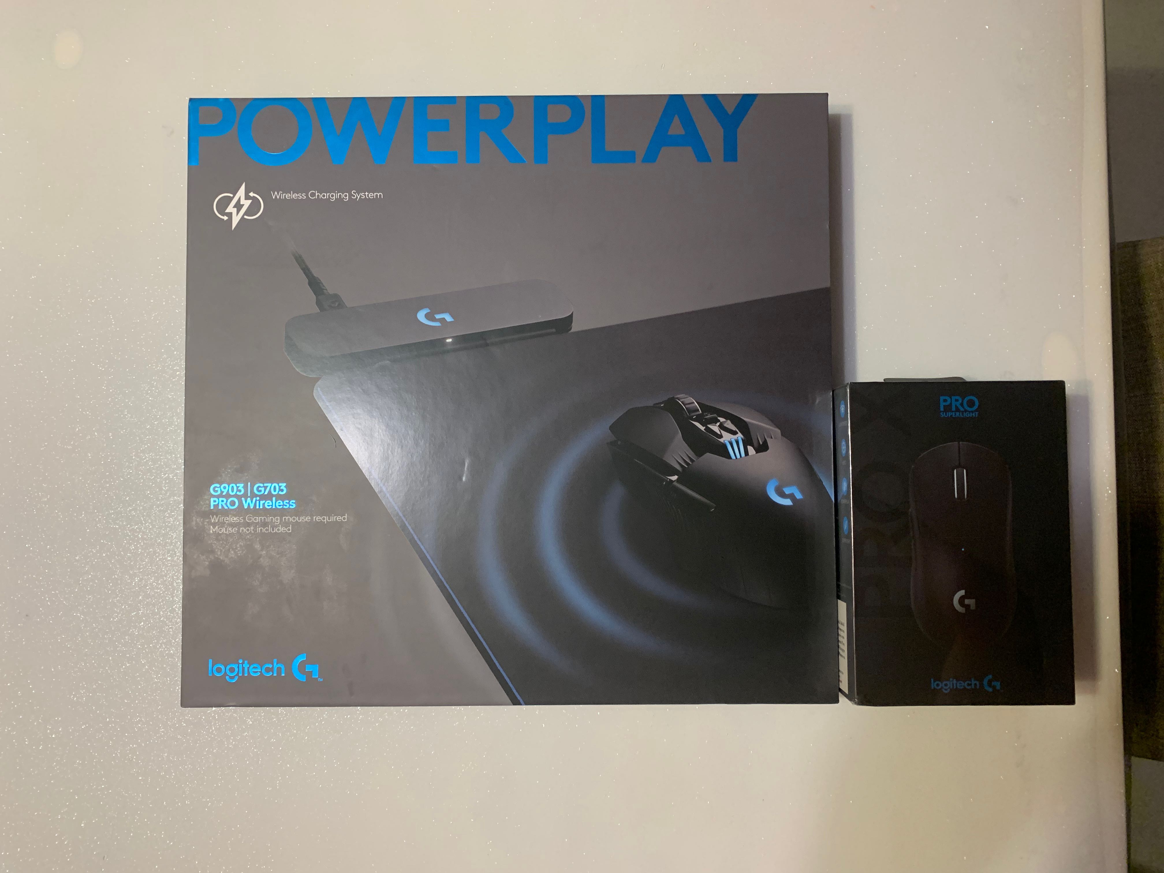 [Bundle] Logitech G PRO X Superlight Mouse + Logitech Powerplay ...