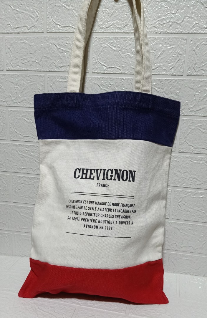 CHEVIGNON, Women's Fashion, Bags & Wallets, Tote Bags on Carousell