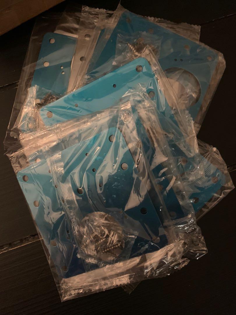 DIY IKEA DOOR HINGE + Free SCREW, Looking For on Carousell