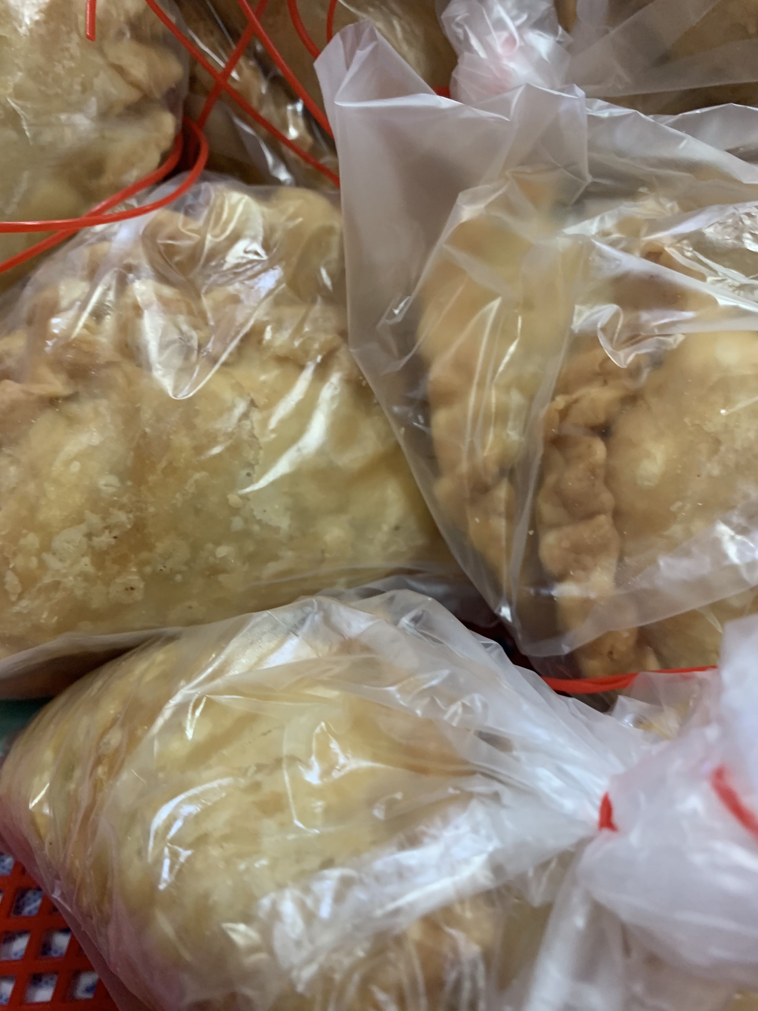 Homemade Premium Karipap Power&Roti Boyan & Pau Sambal , Food & Drinks ...