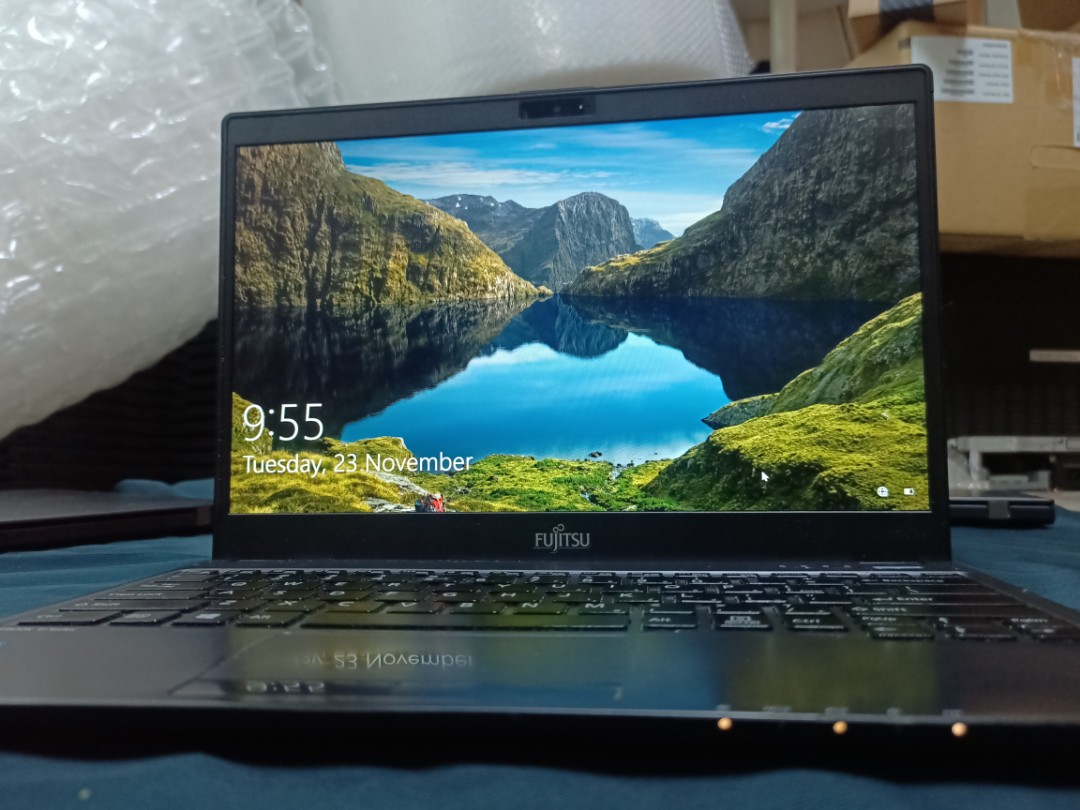 Fujitsu Lifebook (U937), Computers & Tech, Laptops & Notebooks on Carousell