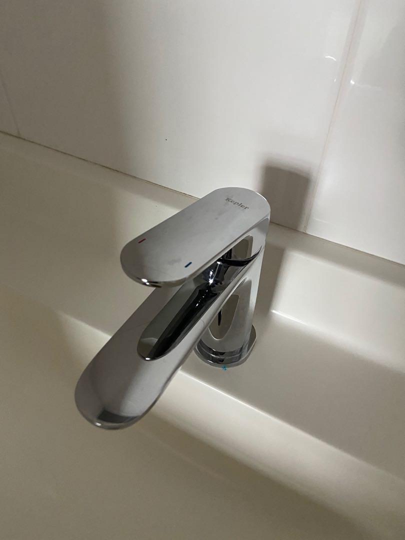 HDB Basin and Tap, Furniture & Home Living, Bathroom & Kitchen Fixtures ...
