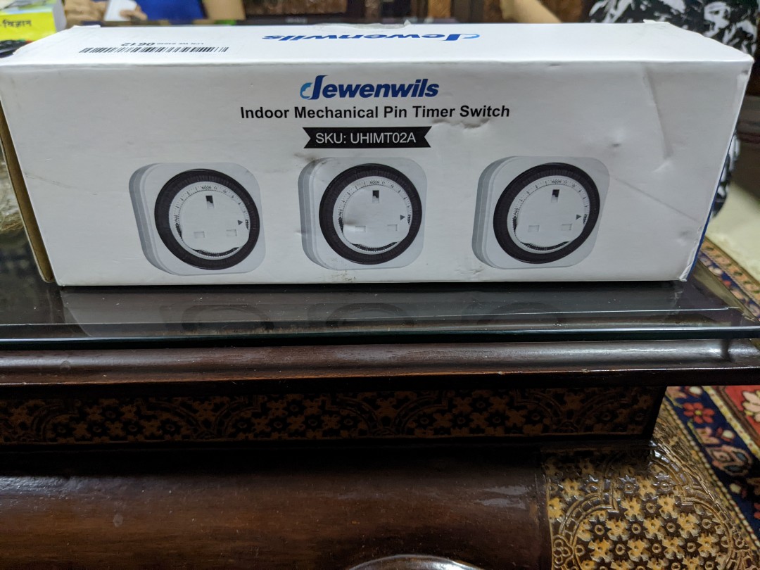 Indoor mechanical pin timer Plug Socket Switch,24 Hour Programmable ...