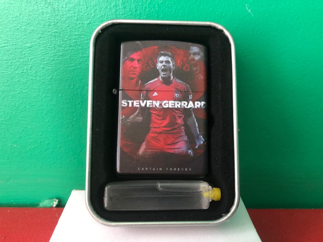 Liverpool Premium Lighter, Hobbies & Toys, Memorabilia & Collectibles ...