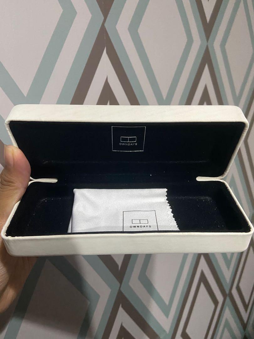 OwnDays Eyeglass Case, Women's Fashion, Watches & Accessories ...