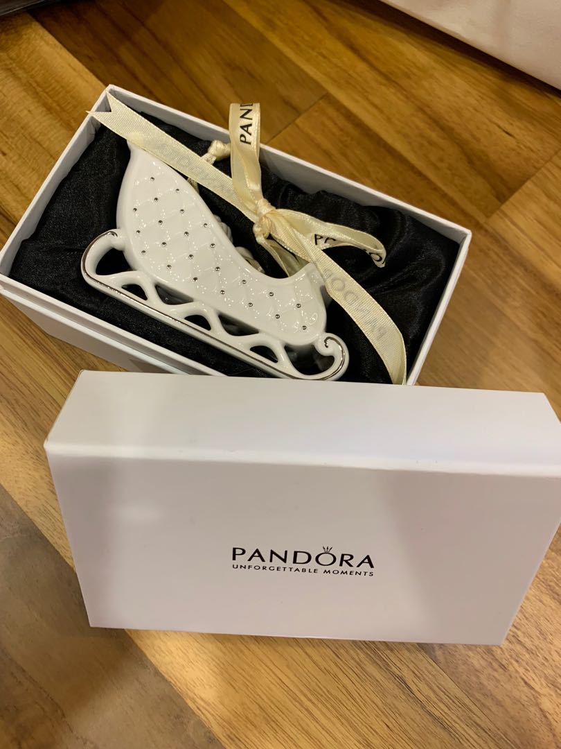 Pandora Proposal Ring Holder, Women's Fashion, Jewelry & Organisers ...