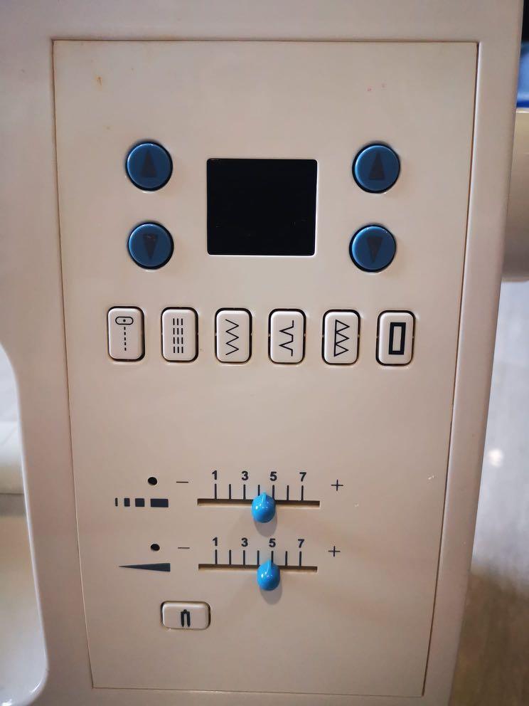 Singer 7464 sewing machine, TV & Home Appliances, Other Home Appliances ...